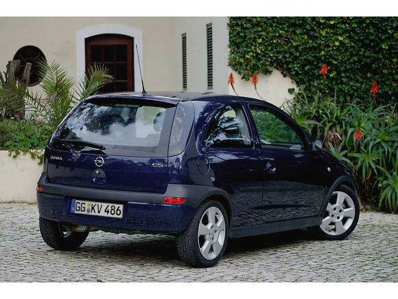 Historia del Opel Corsa GSi: repaso de sus cinco generaciones