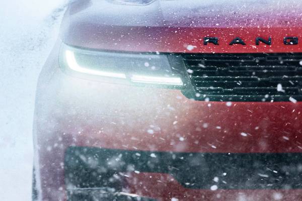 Curso de conducción en nieve Range Rover en Andorra: disfruta de un fin ...