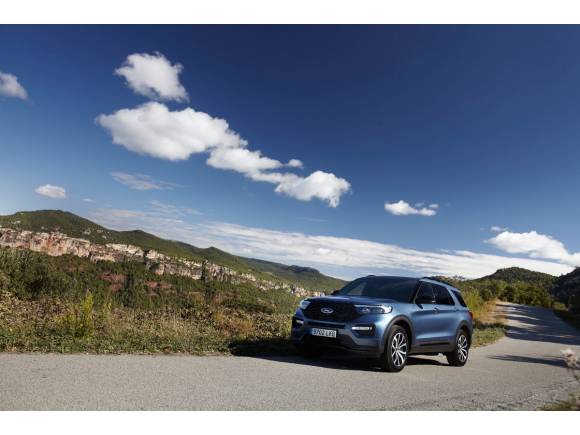 Prueba nuevo Ford Explorer: precio, opinión y datos de un SUV muy americano