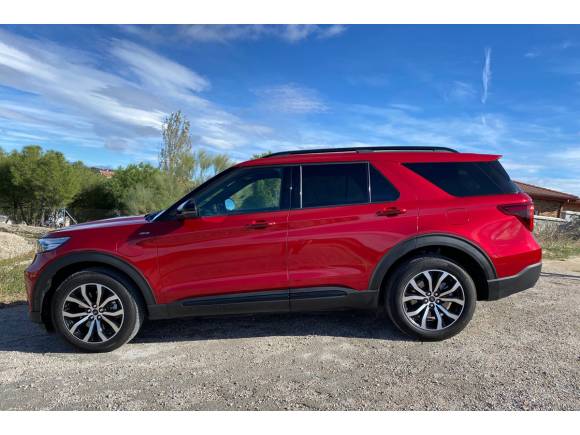 Prueba nuevo Ford Explorer: precio, opinión y datos de un SUV muy americano