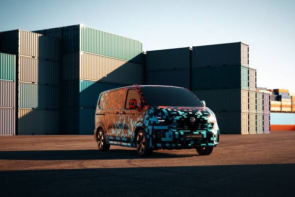 Se desvelan las primeras imágenes del Volkswagen Transporter y ...